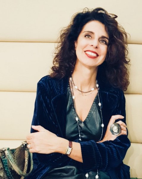 Laura Pranzetti Lombardini: le regole per vivere con educazione e stile ...