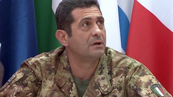 Il generalissimo del Covid e la militarizzazione della salute ...