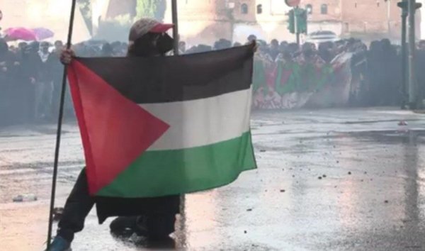 Manganelli e divieti non fermano la piazza palestinese - AgoraVox Italia