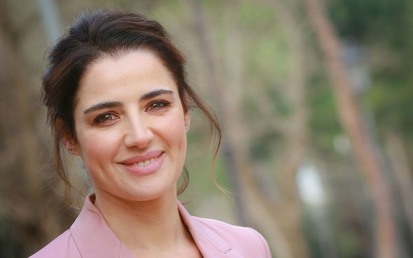 La vita promessa: domenica 16 e lunedì 17, le prime due puntate della ...