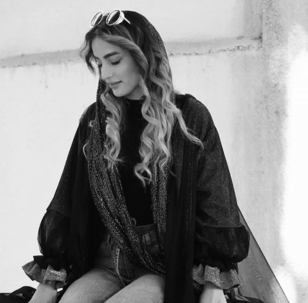 Hadis Najafi un Cinguettio: 20 anni, voleva le donne libere, uccisa ...